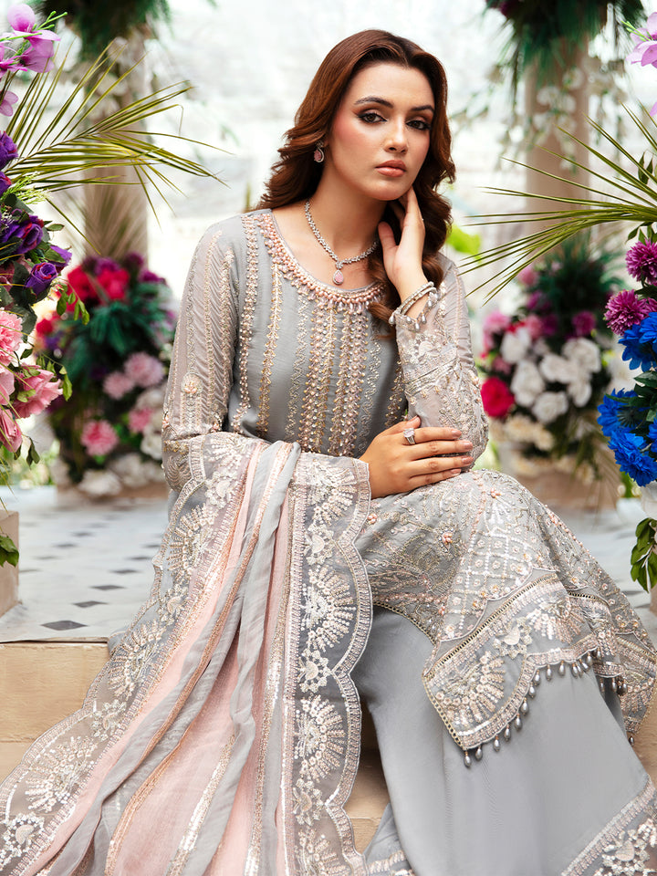 SHAHJAHAN FEEL ROYAL | Luxury Women's Formal Clothing Store